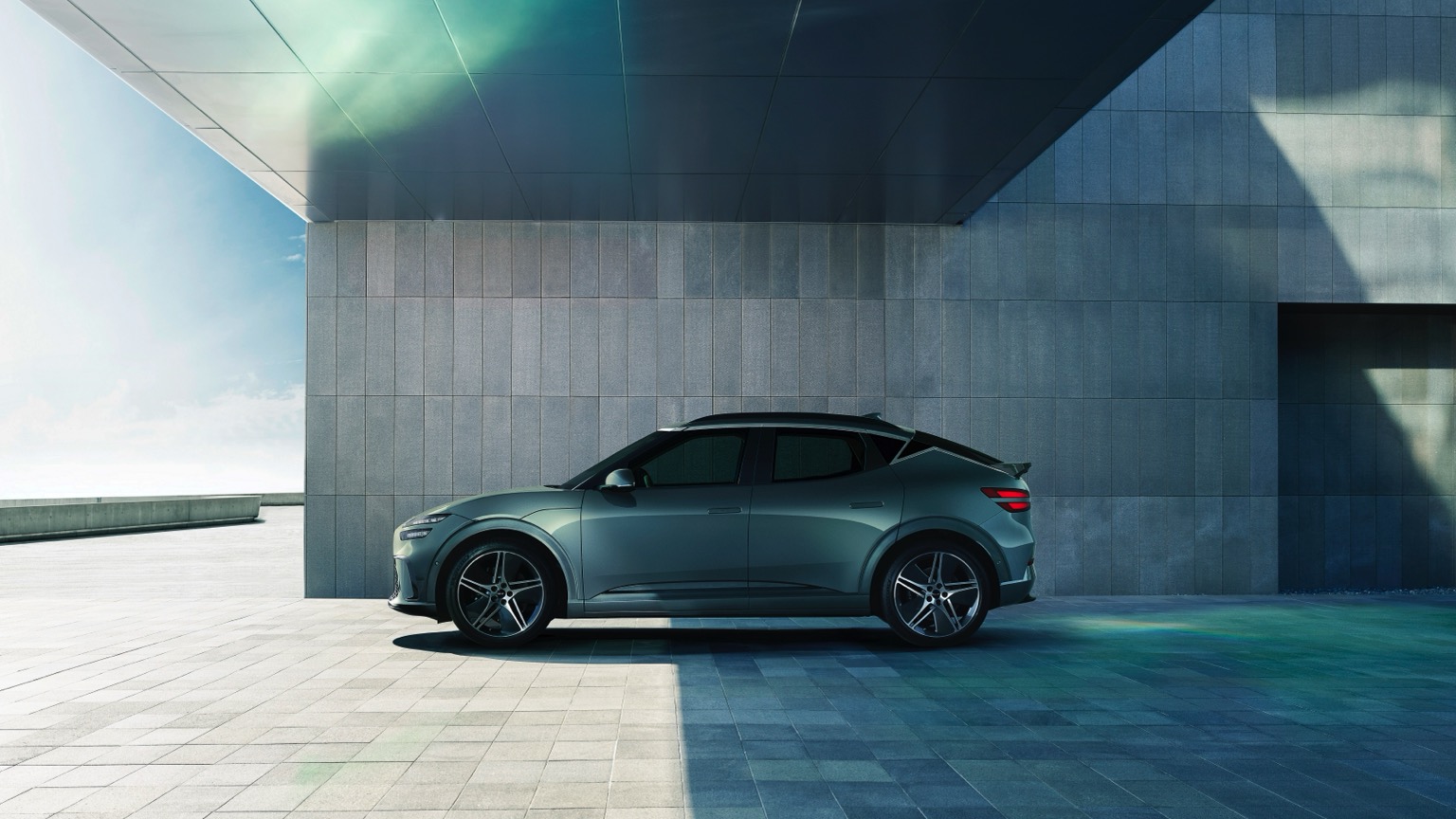 Genesis GV60 Sport (MY25) (2025) price and specifications - EV Database