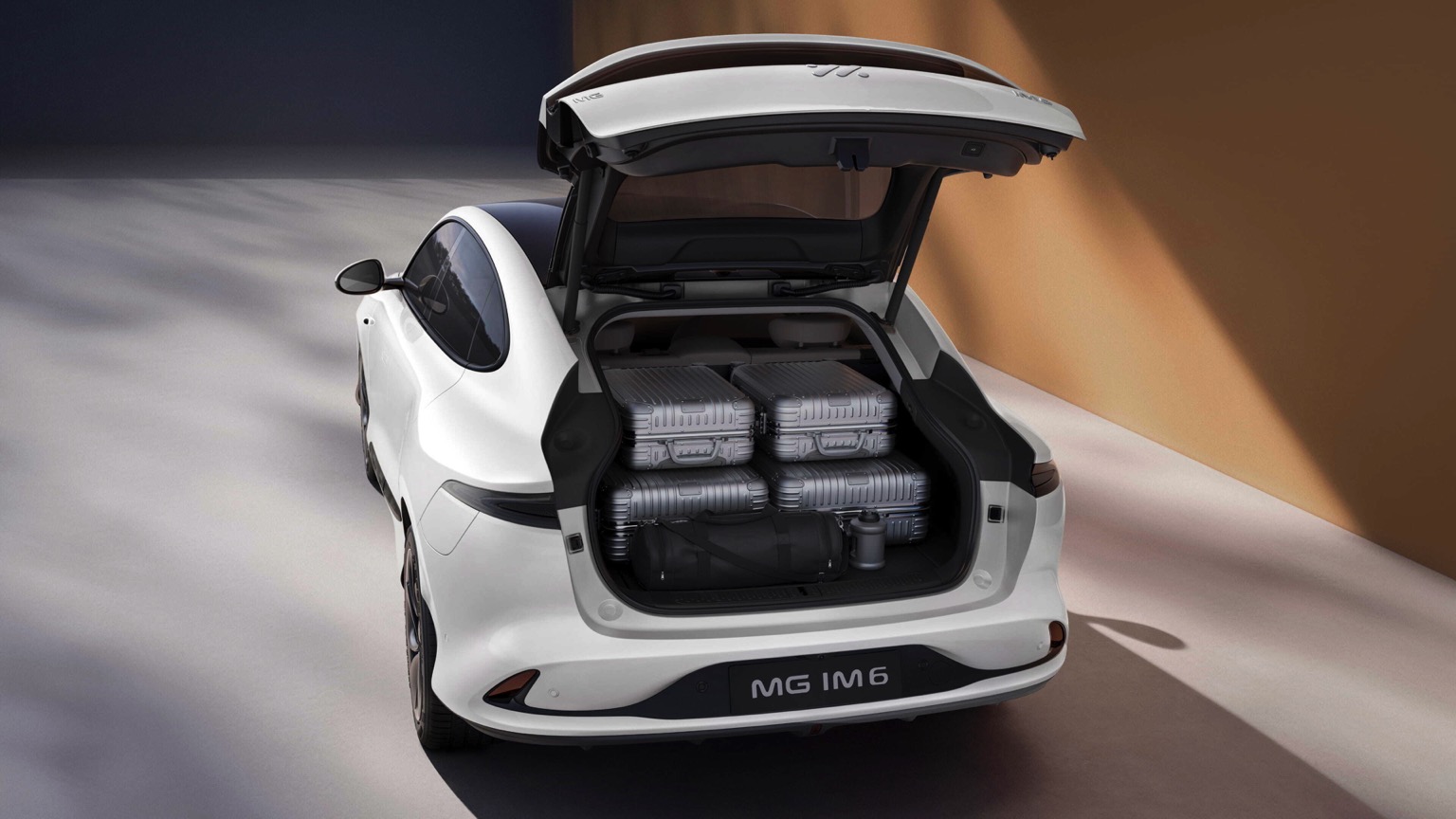 MG IM6 Long Range (2025) price and specifications - EV Database