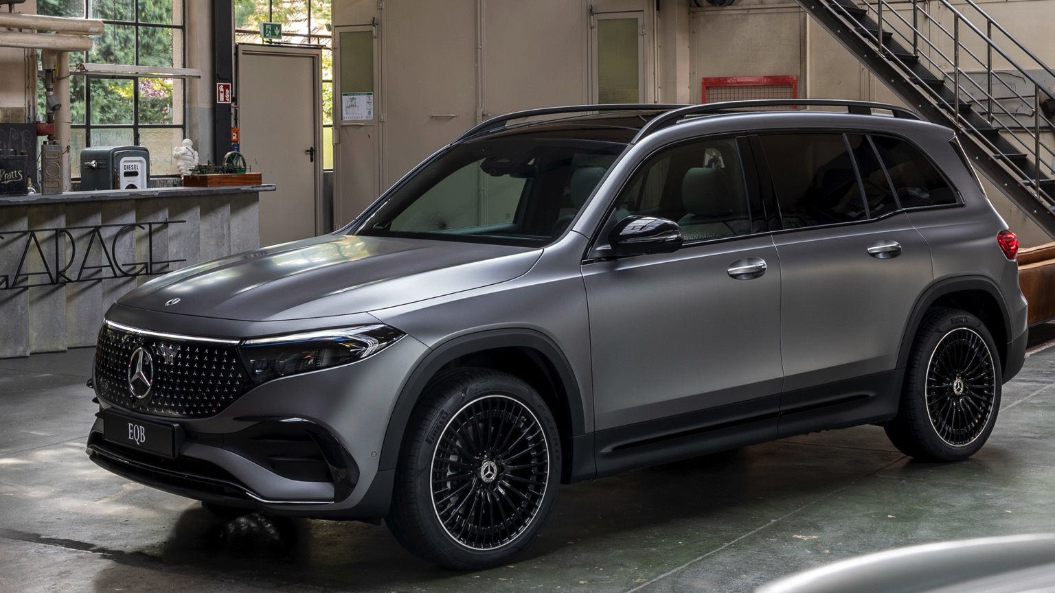 Mercedes Benz EQB 350 4MATIC 2023 2025 Price And Specifications EV Mercedes Benz EQB 350 4MATIC 2023 2025 Price And Specifications EV