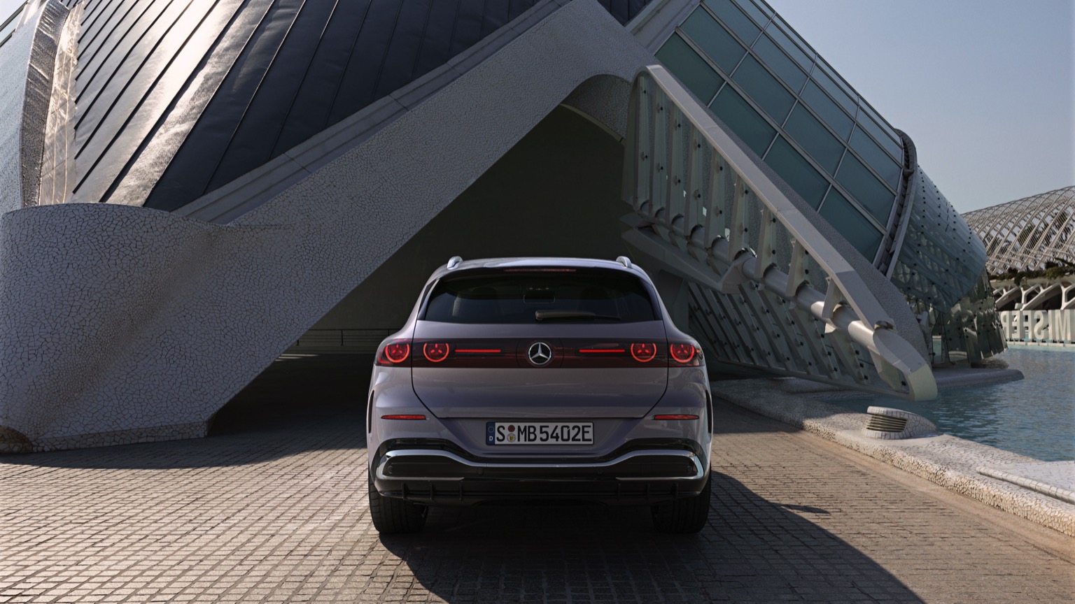 Mercedes-Benz GLC 400 4MATIC (2025) Preise und technische Daten - EV Database