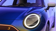 Mini Cooper SE (2023-2024) price and specifications - EV Database
