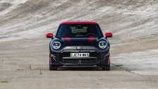 Mini Cooper JCW (2024-2025) price and specifications - EV Database