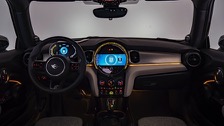 Mini Cooper SE (2021-2024) price and specifications - EV Database