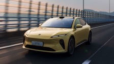 NIO ET5 Long Range (2022-2025) price and specifications - EV Database