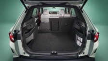 Škoda Elroq 85x (MY26) (2025-2026) price and specifications - EV Database