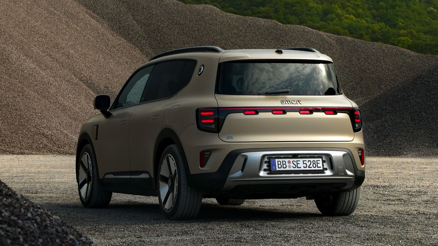 Smart #5 Summit Edition (MY25) (2025) price and specifications - EV ...