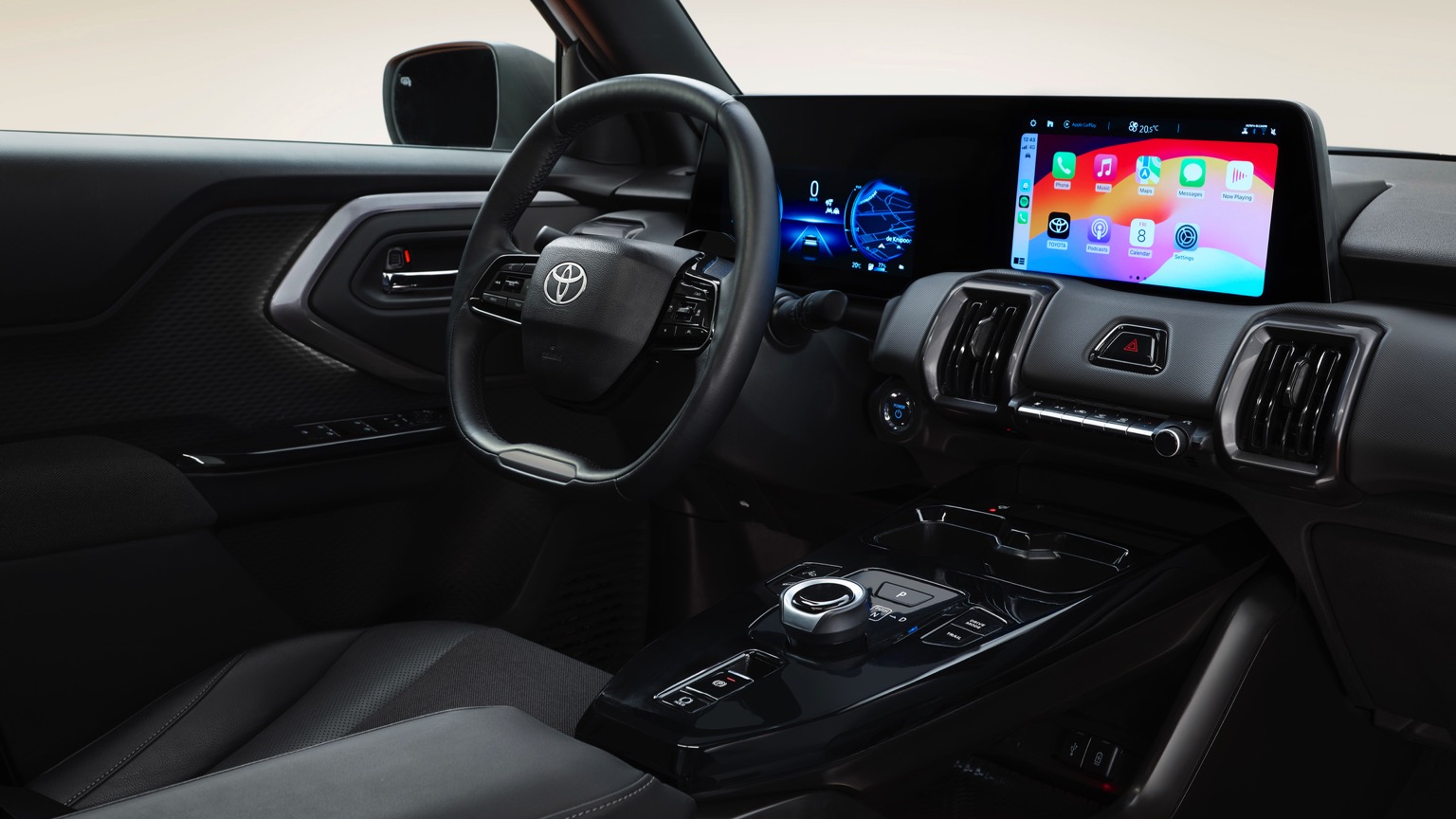 Toyota Urban Cruiser 61.1 kWh AWD (2025-2026) price and specifications ...