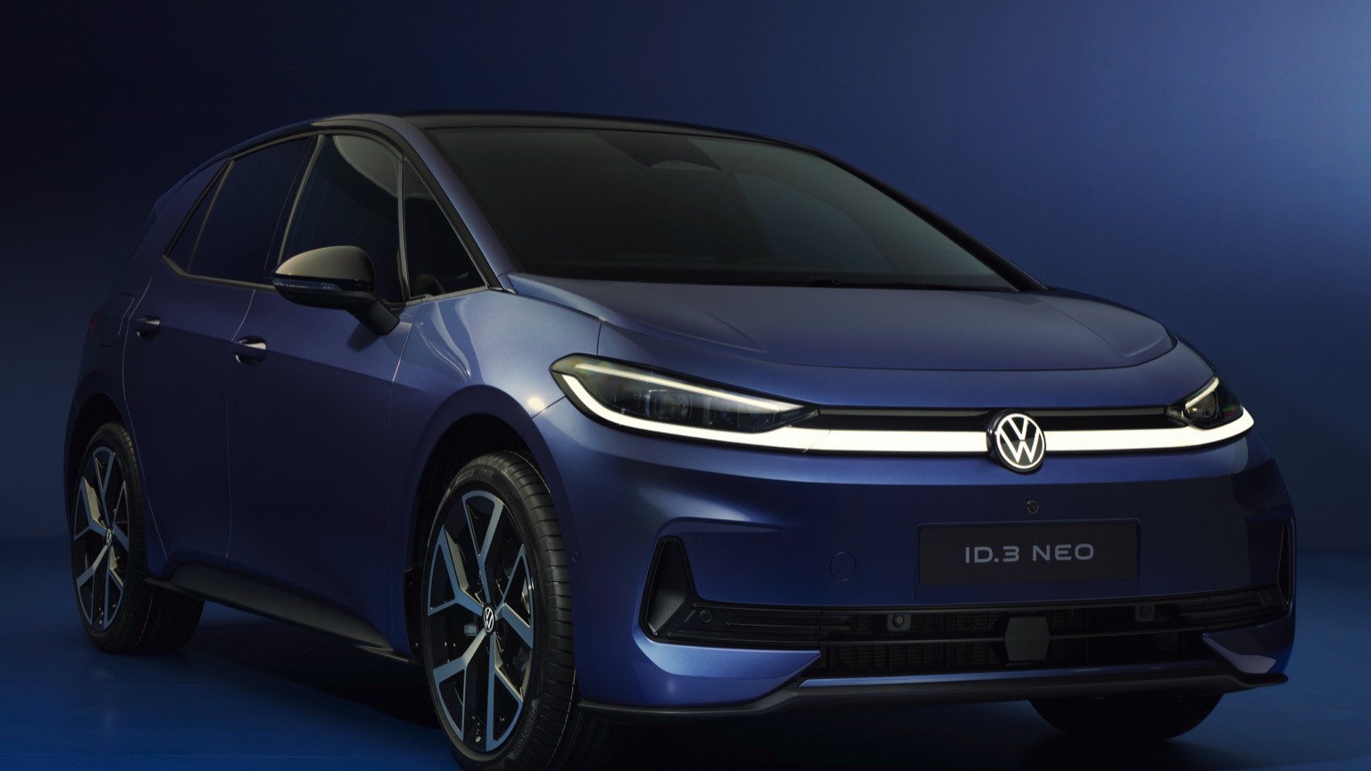Volkswagen ID.3 Neo 79 kWh (MY27) (2026) prijs en specificaties - EV ...