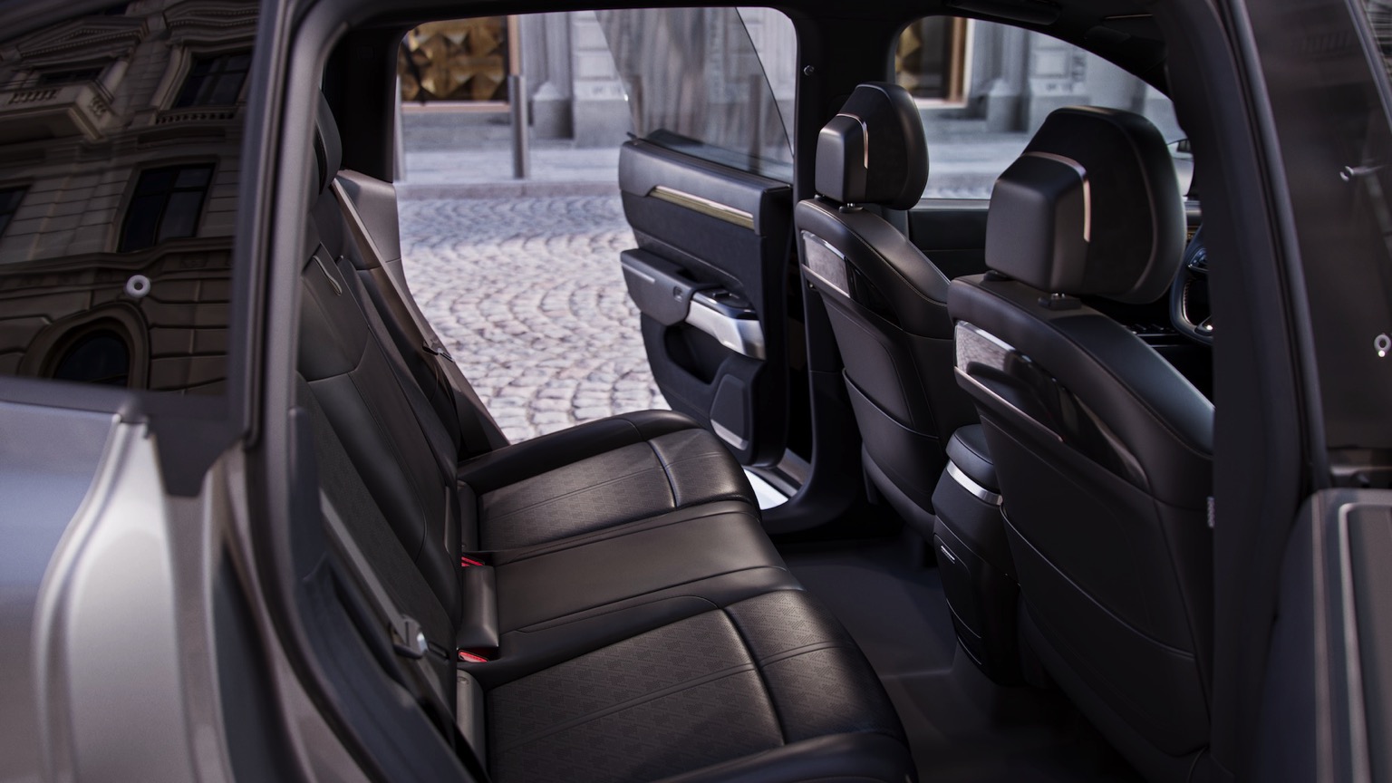 Zeekr 7X Long Range RWD (2025) price and specifications - EV Database